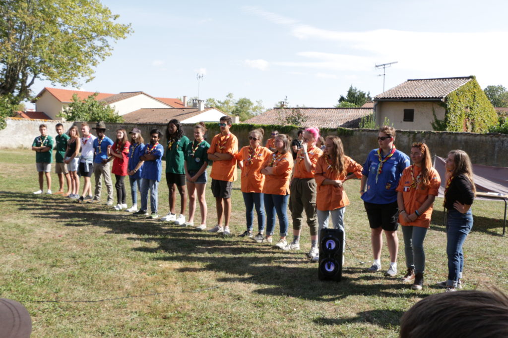 Etre chef chez les Scout de france | Scouts & Guides de France LA NATIVITE